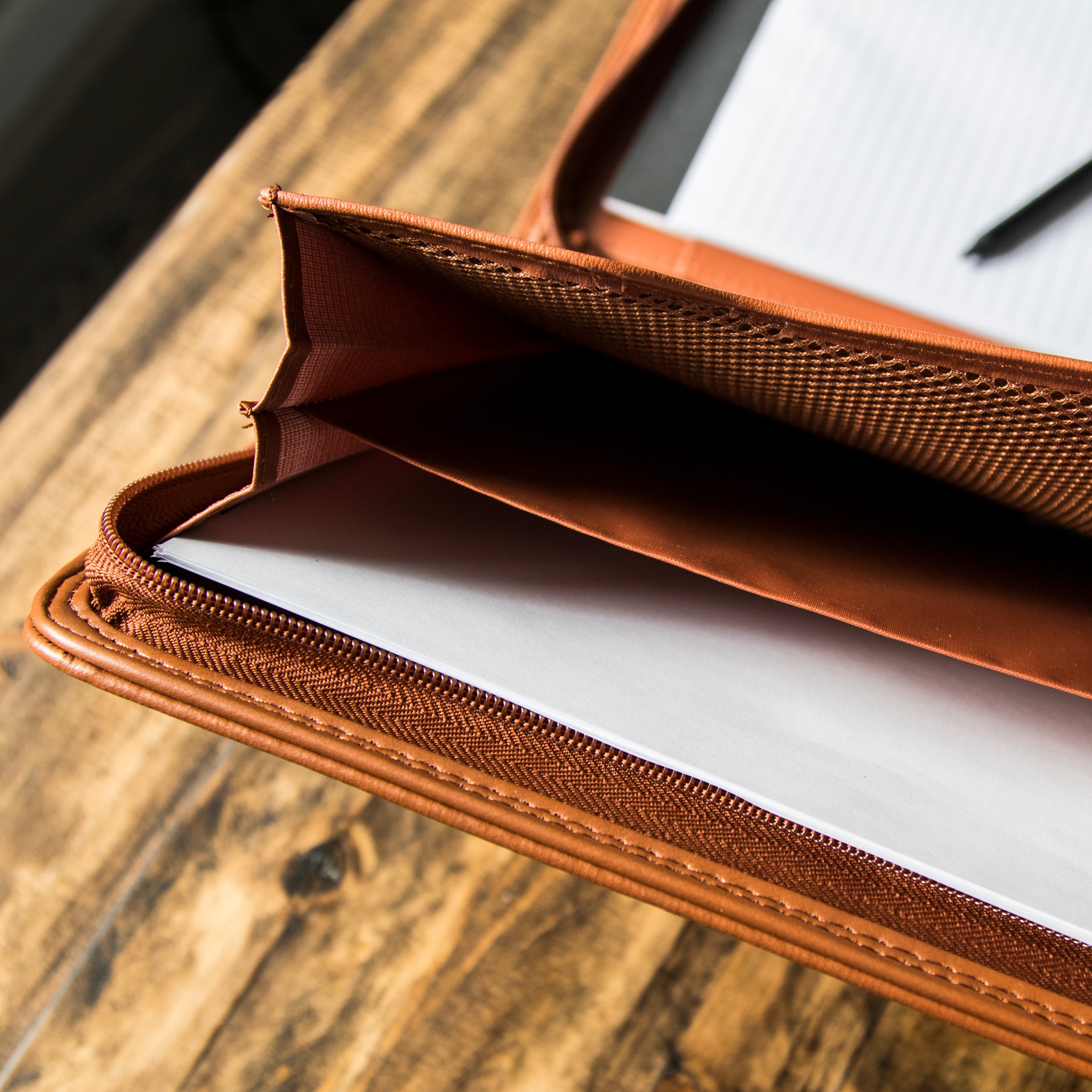 Premium PU Leather Business Padfolio - Cossini